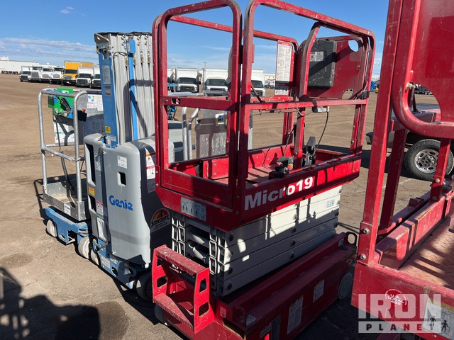 2018 MEC Micro19 Electric Scissor Lift in Phoenix, Arizona, United ...