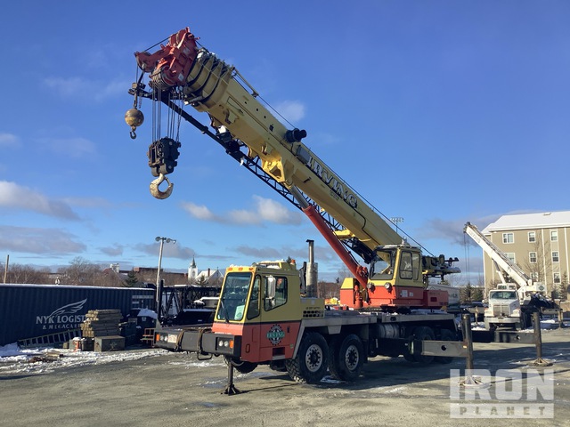 2005 Grove TMS900E 90 ton 8x4x4 Hydraulic Truck Crane in Dartmouth ...