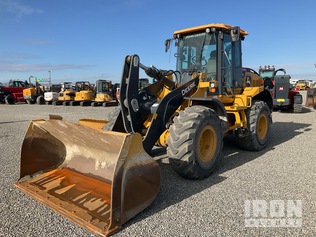 2019 John Deere 544L Wheel Loader in Dunnigan, California, United ...