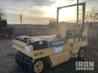 2008 Volvo PT125R 8 Wheel Pneumatic Roller (Inoperable) in Tuscumbia ...