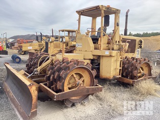 1978 Cat 815 Soil Compactor (Inoperable) in Tuscumbia, Alabama, United ...