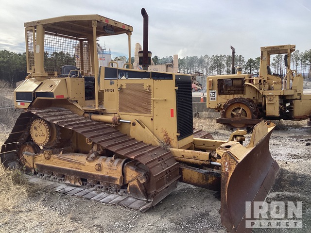 Cat D5M LGP Crawler Dozer (Inoperable) in Tuscumbia, Alabama, United ...