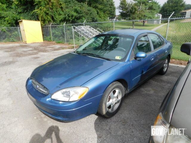 Ford Taurus 2002 Azul 2002 Ford Taurus Review & Ratings | Edmunds