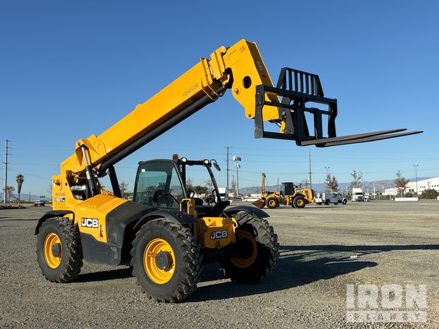2016 JCB 507-42 Telehandler in Perris, California, United States ...