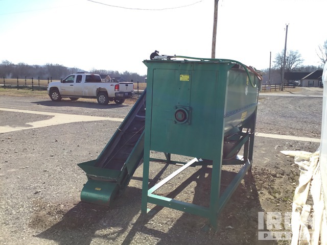 Quantity of (2) Bouldin & Lawson Electric Hopper & Conveyor in Howe ...
