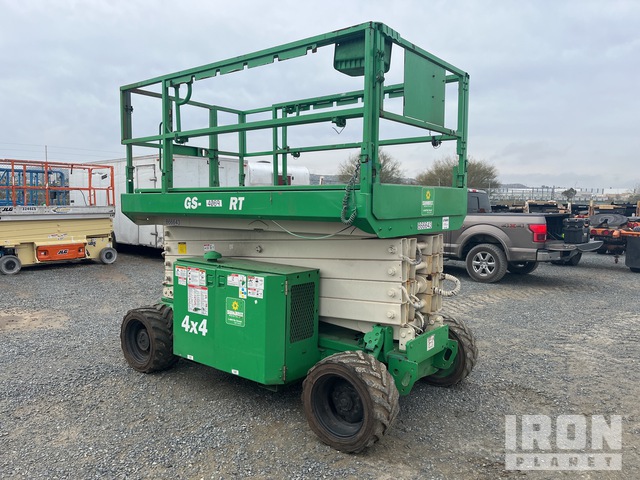 2014 Genie GS-4069 RT Diesel 4x4 Scissor Lift in Perris, California ...