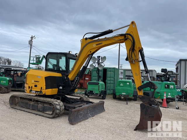 2016 JCB 85Z Mini Excavator in Angleton, Texas, United States ...