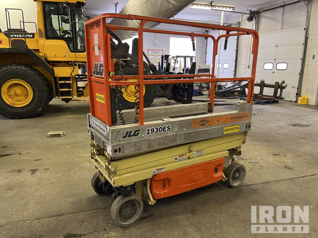 2008 JLG 1930ES Electric Scissor Lift in North Franklin, Connecticut ...