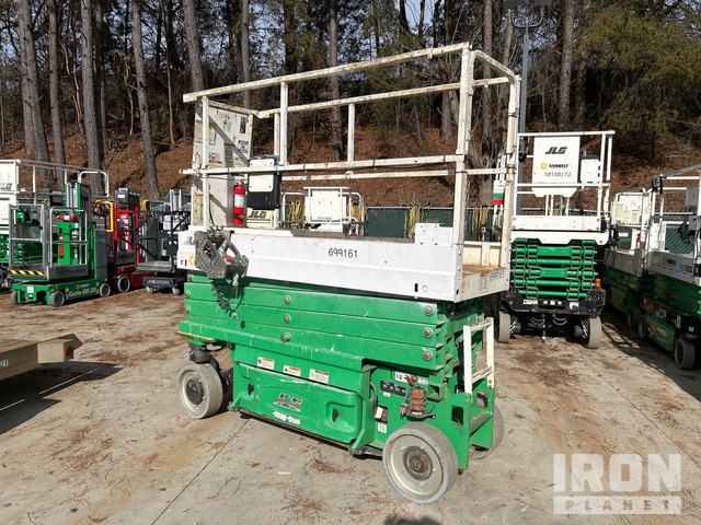 2015 JLG 2632ES Electric Scissor Lift in Mooresville, North Carolina ...