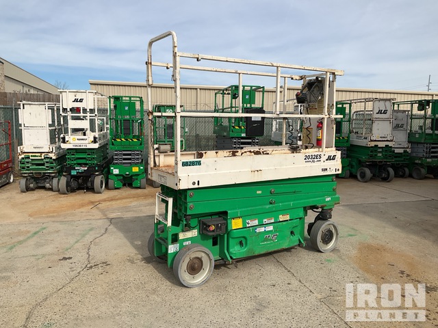 2015 JLG 2032ES Electric Scissor Lift in Fayetteville, North Carolina ...