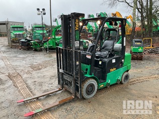 2016 Yale GTP050LXNDAE087 4450 lb Pneumatic Tire Forklift in Charlotte ...