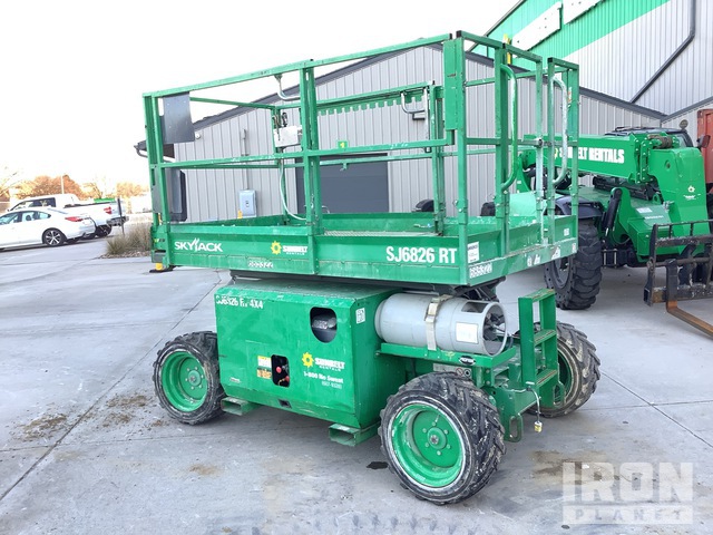 2014 Skyjack SJ6826RT Dual Fuel 4x4 Scissor Lift in Lincoln, Nebraska ...