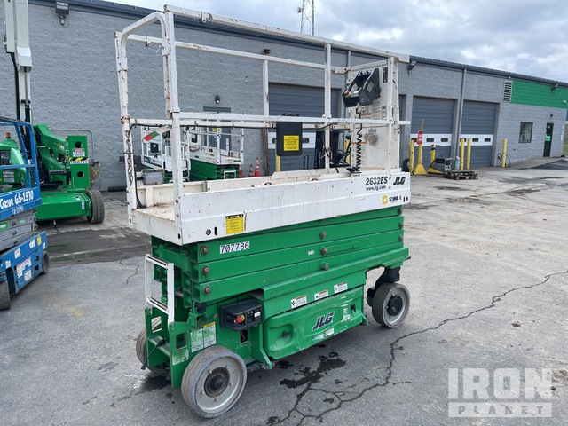 2015 JLG 2630ES Electric Scissor Lift in Whitehall, Pennsylvania ...