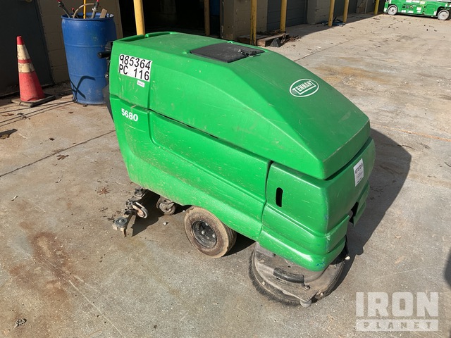 2017 Tennant 5680 Walk-Behind Electric Floor Scrubber in Thomasville ...