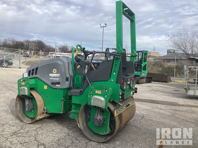 2016 Hamm HD12VV Double Drum Roller in Jefferson City, Missouri, United ...