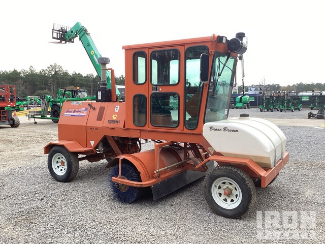 2018 Broce RCT350 Self-Propelled Broom in Mandeville, Louisiana, United ...
