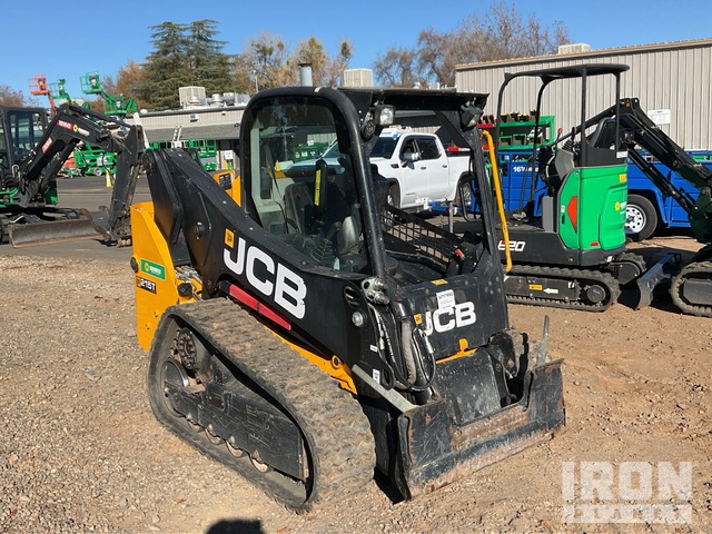 2019 JCB 215T Compact Track Loader in Chico, California, United States ...