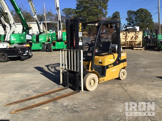 2015 (unverified) Yale GTP050LXNDAE087 4750 lb Pneumatic Tire Forklift ...