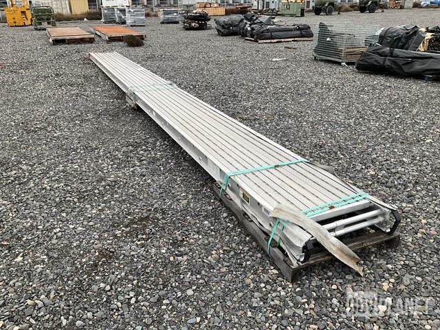 Surplus 32' x 28" Aluminum Scaffolding Walk Board in Hermiston, Oregon ...