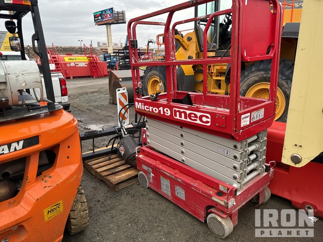 2019 MEC Micro 19 LCS Electric Scissor Lift (Inoperable) in Sparks ...