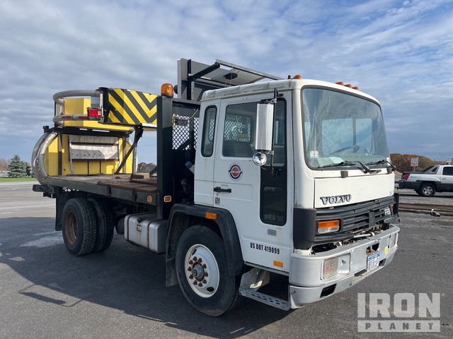 1989 Volvo 615 FE6 4x2 COE Attenuator Truck in Watertown, New York ...