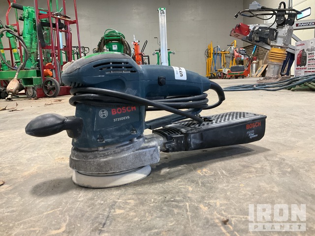 2017 Bosch 3725DEVS Electric Random Orbit Sander in Raleigh North Carolina United States SalvageSale Item 10948046