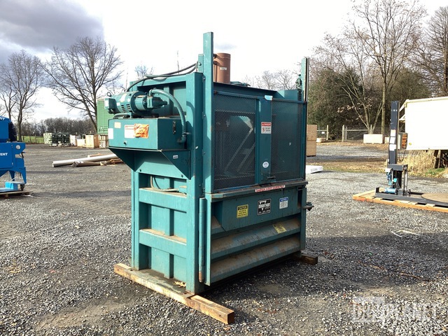 Surplus Marathon V-6042 XLP Vertical Baler in Chambersburg ...
