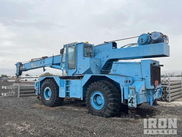 Badger 4435B 80000 lb 4x4 Rough Terrain Crane in Thermal, California ...