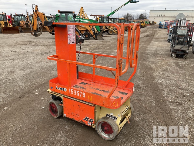 2016 JLG 1230ES Electric Vertical Mast Lift in South Vienna, Ohio ...