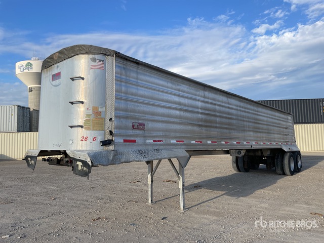 2015 Travis 38 ft T/A Frameless End Dump Trailer | Ritchie Bros ...