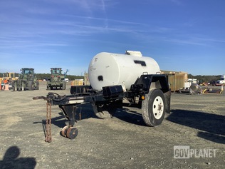 US ARMY Tank Automotive Command M149A2 Water Tank Trailer in Butner ...