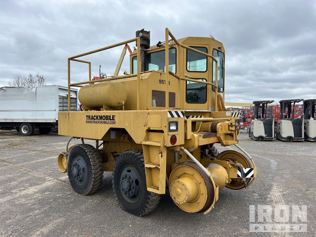 Trackmobile 95TM Rail Car Mover in Lebanon, Tennessee, United States ...