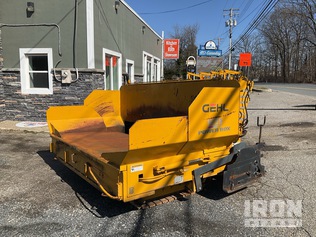 2005 (unverified) Gehl 1639 Track Asphalt Paver in Gambrills, Maryland ...