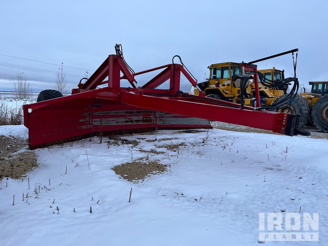 23 ft Scraper Pull Grader in Winnipeg, Manitoba, Canada (IronPlanet ...