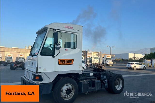 2016 Ottawa T2 4x2 Spotter Truck | Ritchie Bros. Auctioneers