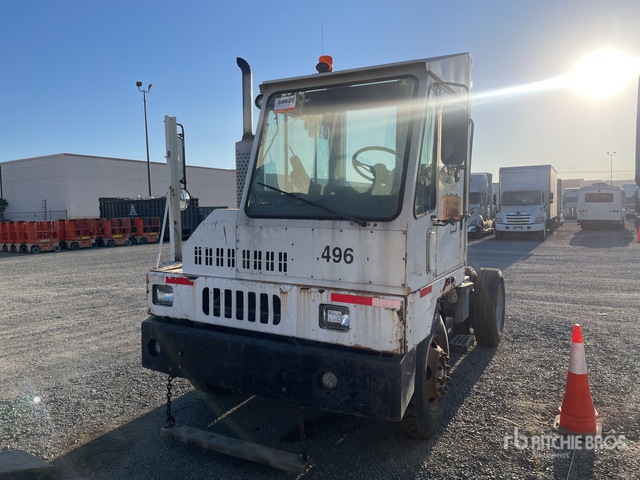 2003 Ottawa YT30 4x2 Spotter Truck (Inoperable) | Ritchie Bros. Auctioneers