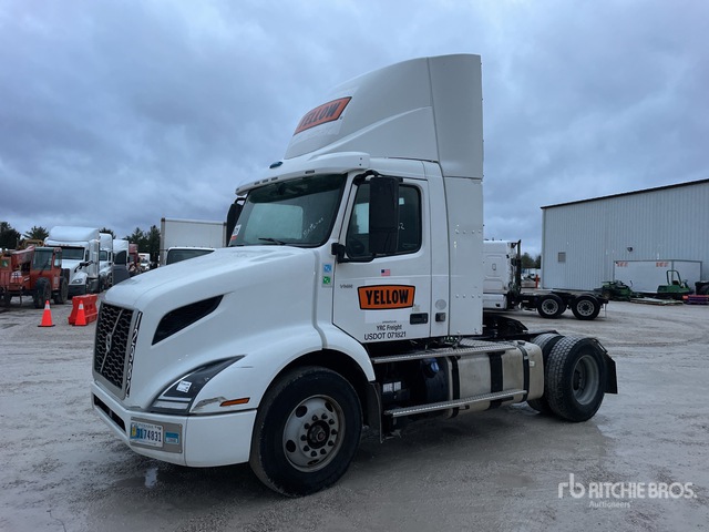 2019 Volvo VNR 4x2 S/A Day Cab Truck Tractor | Ritchie Bros. Auctioneers