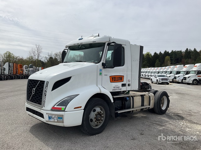 2019 Volvo VNR 4x2 S/A Day Cab Truck Tractor | Ritchie Bros. Auctioneers