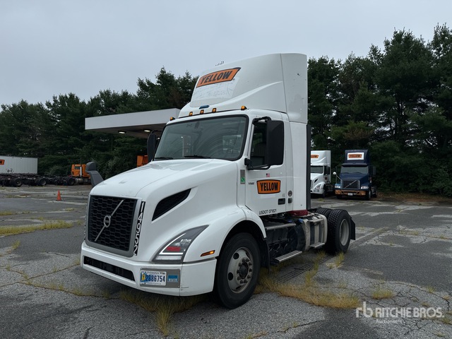 2021 Volvo VNR 4x2 S/A Day Cab Truck Tractor | Ritchie Bros. Auctioneers