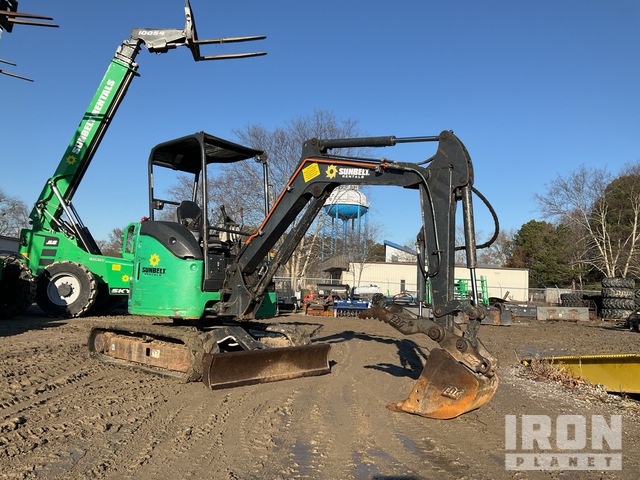 2017 John Deere 26G Mini Excavator in Elizabeth City, North Carolina ...
