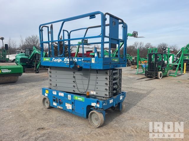 2015 Genie GS4047 Electric Scissor Lift in Rogers, Arkansas, United ...