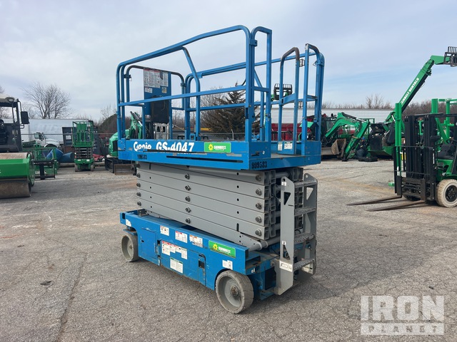 2015 Genie GS4047 Electric Scissor Lift in Rogers, Arkansas, United ...