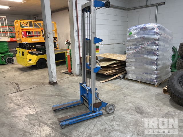 2016 Genie GL-10 Material Hoist in Pinellas Park, Florida, United ...