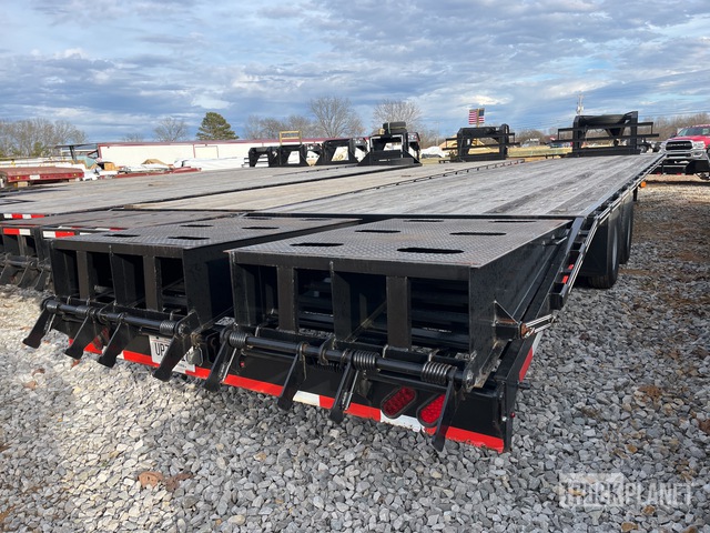 2022 Davidson 35+5 GN TA10 49 ft T/A Gooseneck Equipment Trailer in ...