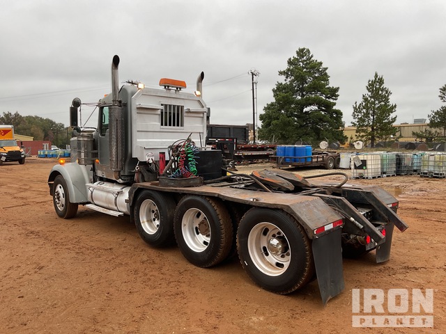 2007 Kenworth W900 8x6 Tri/A Day Cab Truck Tractor in Elkhart, Texas ...