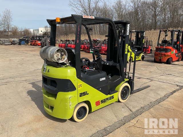 2022 Clark S25CL 4800 lb Cushion Tire Forklift in Twinsburg, Ohio ...