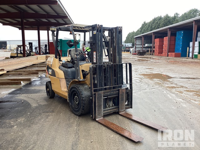 2013 Cat DP50CN1 10000 lb Pneumatic Tire Forklift in Youngsville, North ...