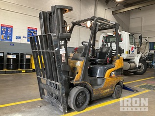 Cat C4000 3750 lb Cushion Tire Forklift (Inoperable) in Owensboro ...