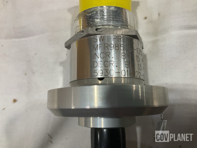 Surplus (7) Hydra-Electric 1352 Pressure Switches in North Las Vegas ...