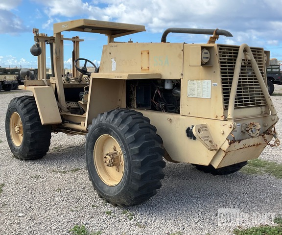 Surplus 1982 Case M4K Rough Terrain Forklift in Kapolei, Hawaii, United ...
